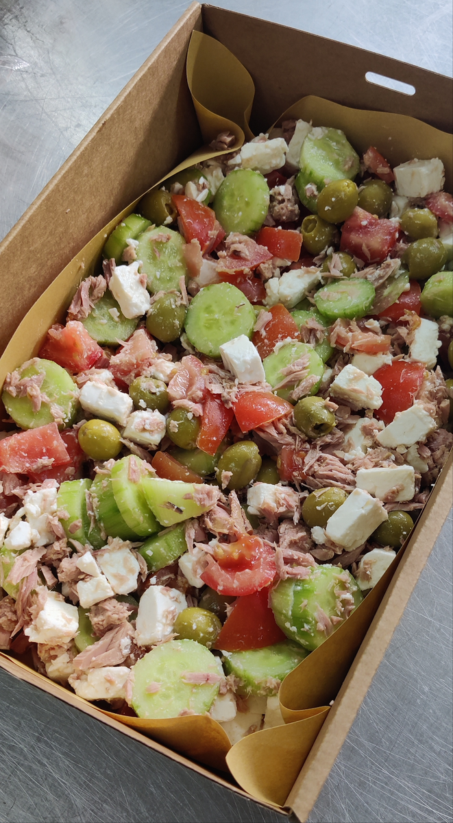 Greek Salad Tray for 6 pax – Frenchie Toquee